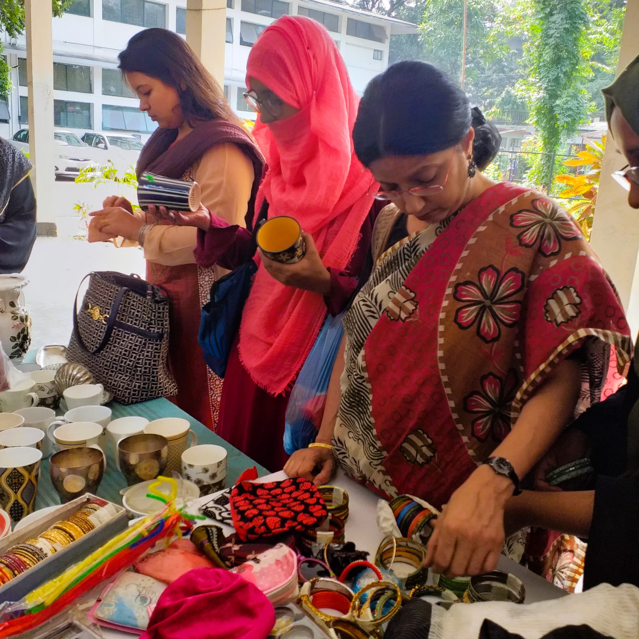 Utsho Garage Sale – Utsho Bangladesh